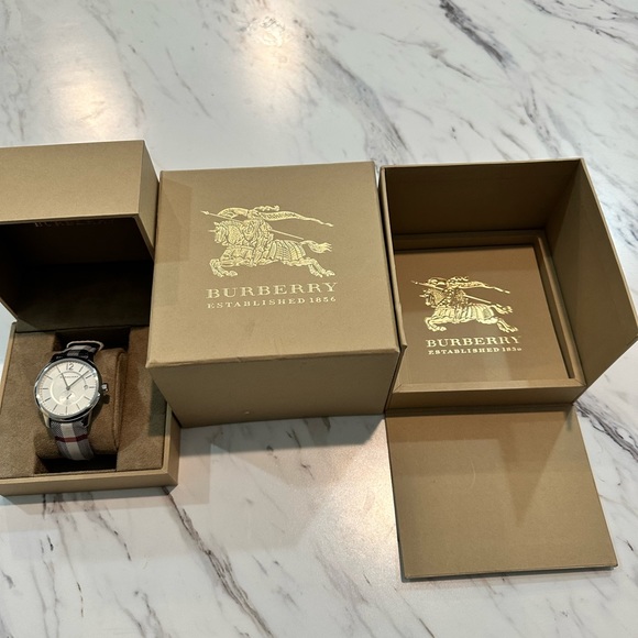 Burberry | Accessories | Burberry Unisex Round Watch | Poshmark